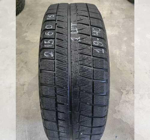 Bridgestone Blizzak Revo GZ 215/60 R16