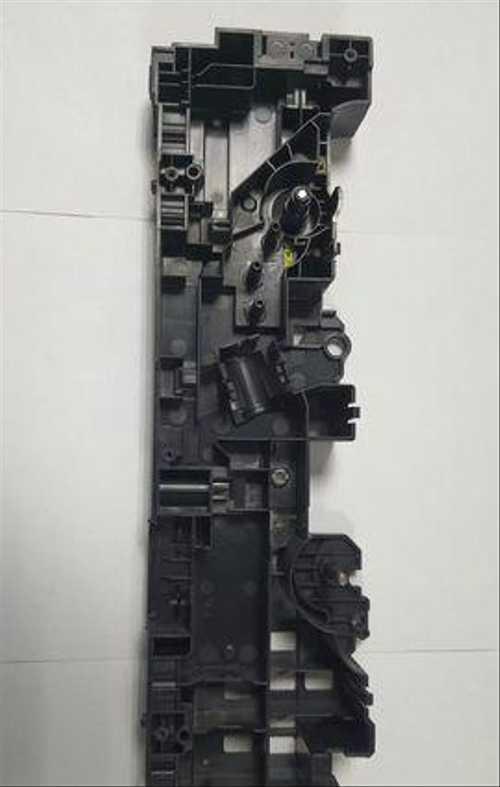 Правая направляющая Kyocera 302lv02040 3V2LV02043