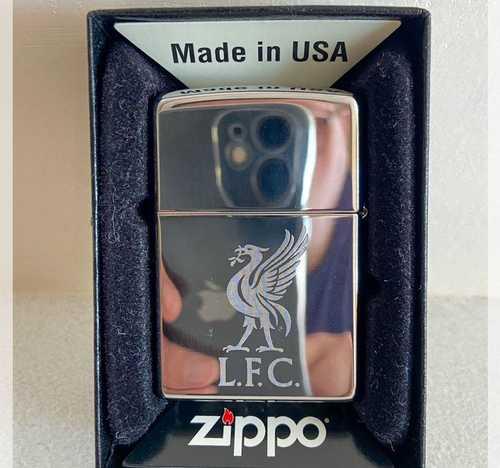 Зажигалка Zippo фк Ливерпуль (Made in USA)