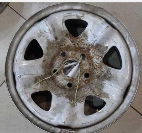 Диск Штампованный R15 PCD 5x108