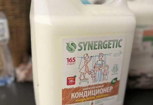Synergetic 5л гель для стирки миндальное молочко