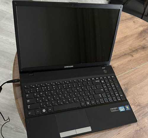 Ноутбук samsung np300v5a