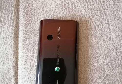Задняя крышка на телефон Sony Ericsson x 8