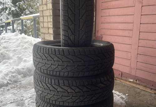 Tigar Winter 215/60 R17