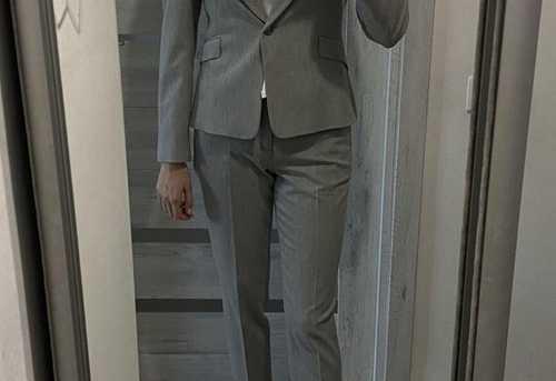 Пиджак и брюки Zara (костюм)