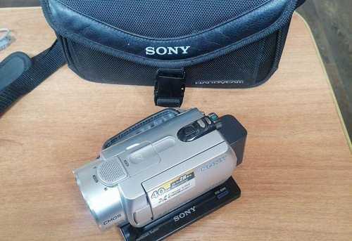 Видеокамера Sony dcr sr220