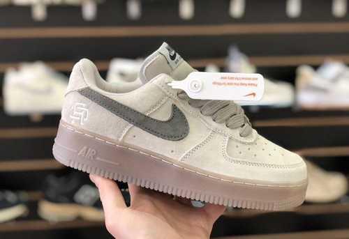 Nike air force 1 lux