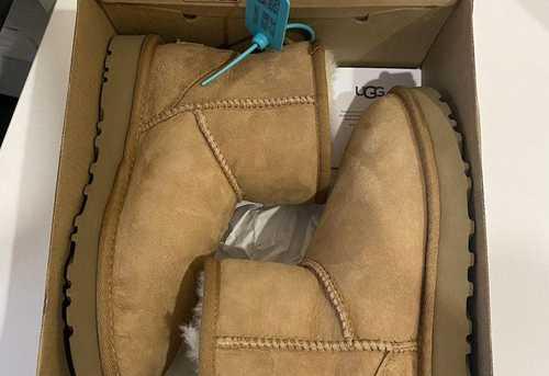 Ugg W classic mini II