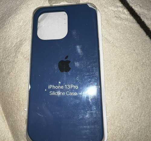 Чехол на iPhone 13 про