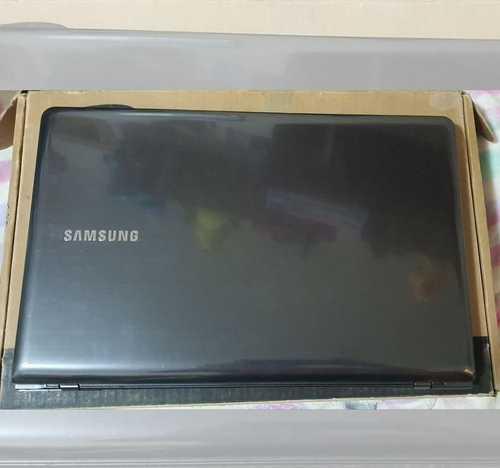 Ноутбук Samsung np355v5c