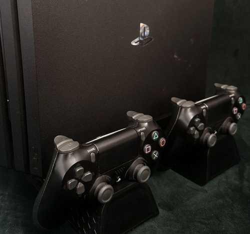 Sony playstation 4 pro 1tb 2 геймпада