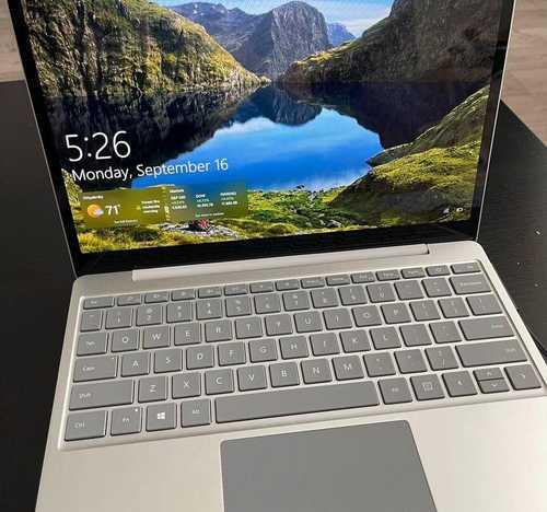 Ноутбук/Ультрабук Microsoft Surface Laptop Go 1943