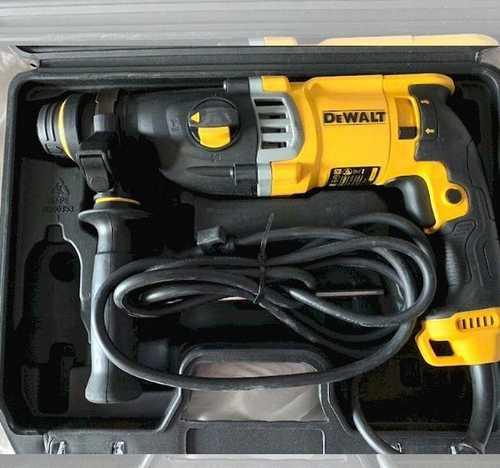 Перфоратор сетевой Dewalt