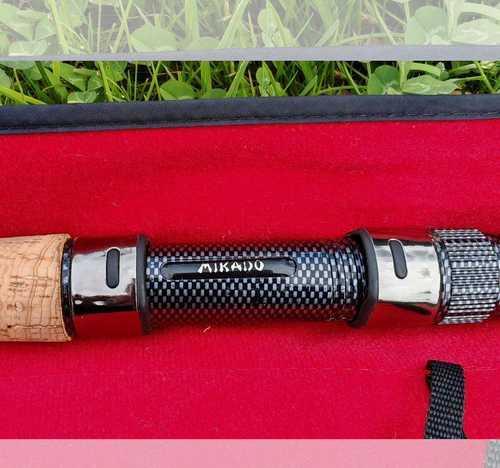 Спиннинг Mikado Square Carbon Medium 275