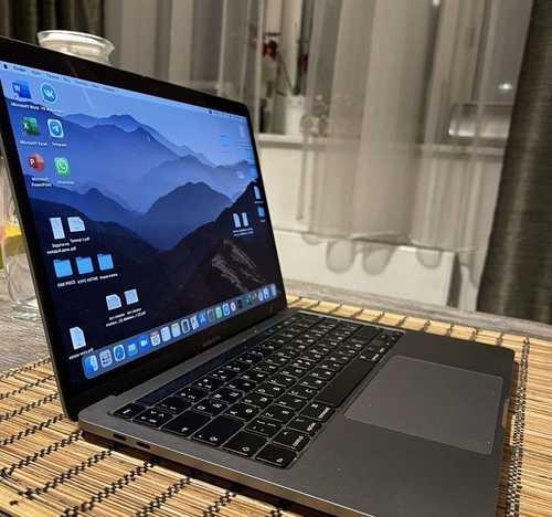 Apple MacBook Pro 13 16gb 512 gb