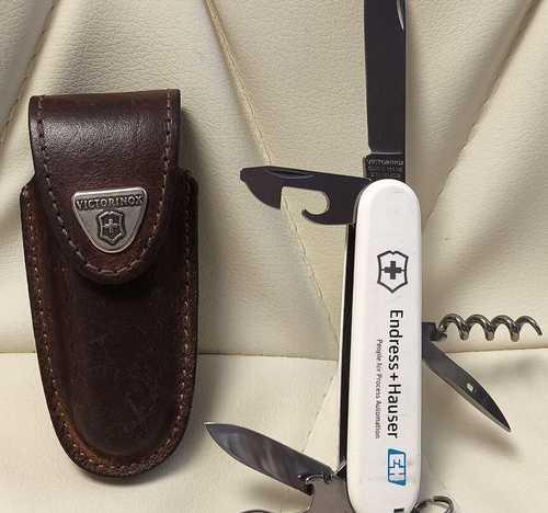 Нож Victorinox Spartan