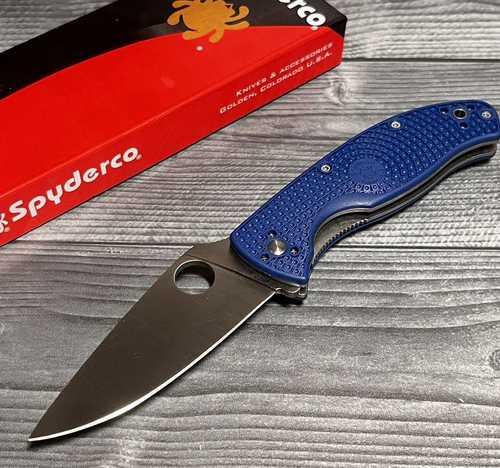 Нож Spyderco Tenacious