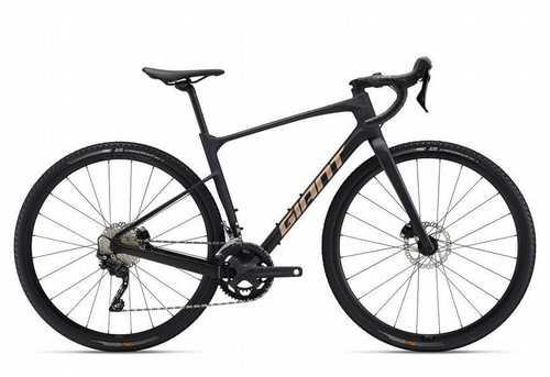 Giant revolt advanced 3 (2022)