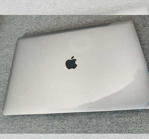 Apple MacBook Pro 16inch 2019 1tb