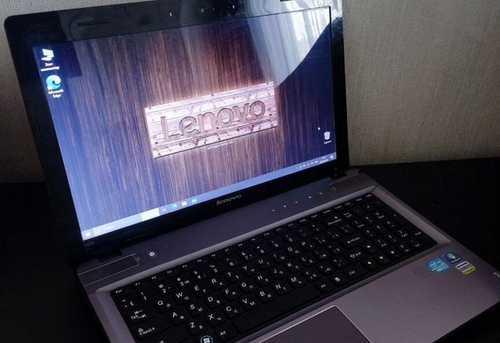 15.6" Lenovo Ideapad Y570, 128 ГБ, Core i7-2630QM, RAM 4 ГБ, GeForce GT 555M 2 ГБ