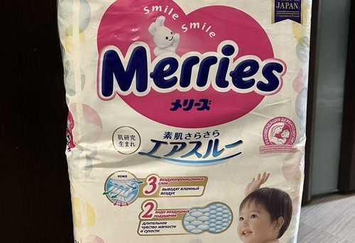 Подгузники merries 4 L