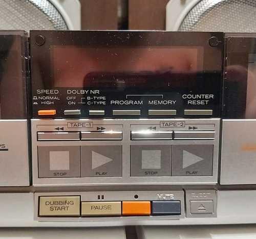 Hitachi Ltd. / Lo-D D-W800 stereo cassette deck