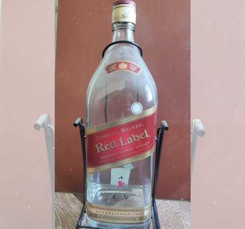 Бутылка виски red label 4,5л бутылка на качелях