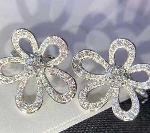 Van Cleef & Arpels Flowerlace подвеска 2.37ct