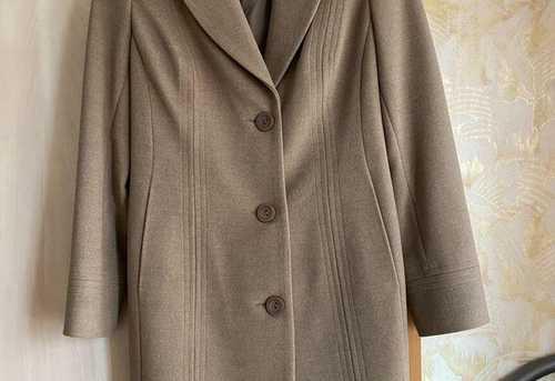 Пальто женское демисезонное 46р