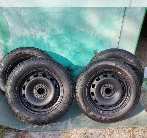 Зимняя резина R15 195 /65