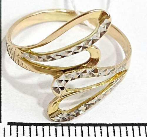 Золотое кольцо 18,5 размер 585 проба
