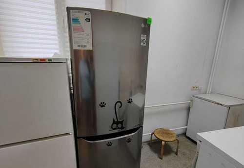 Шикарный красавчик холодильник LG из нержавейки