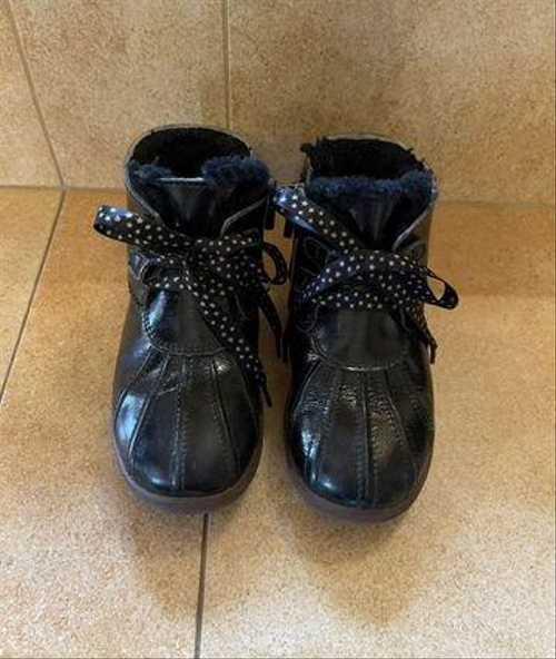 Ботинки детские UGG