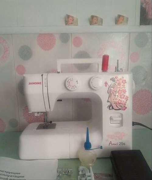 Швейная машина Janome Ami 25 S С нитевдевателем