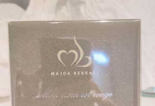 Majda bekkali mon nom est rouge