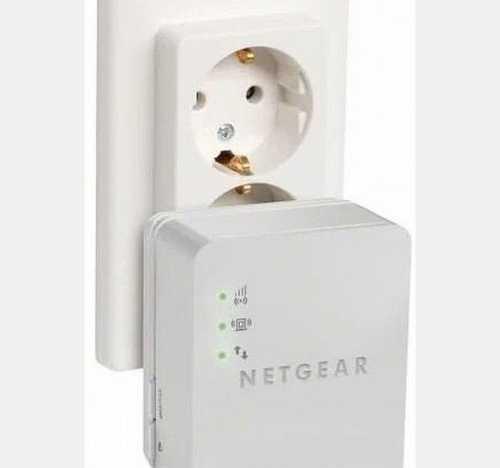 Повторитель усилитель Netgear WN1000RP