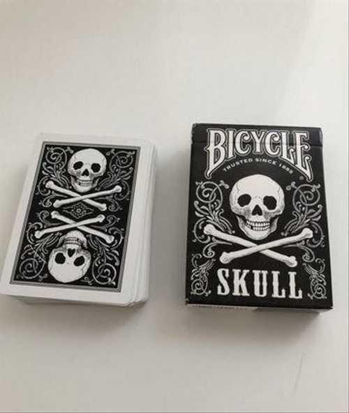 Игральные карты Bicycle, серия skull