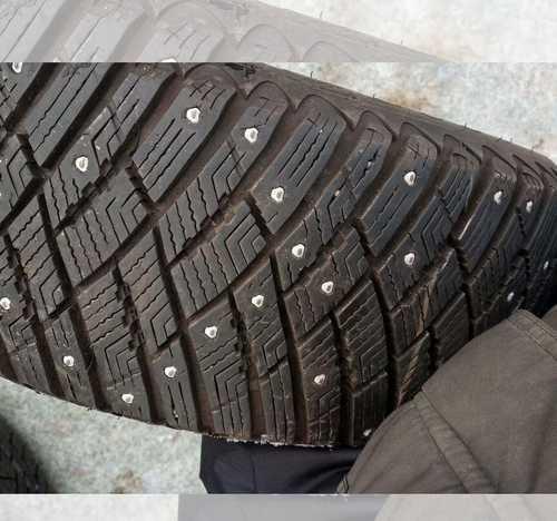 Goodyear Ultragrip Ice Arctic 205/55 R16