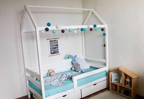 Детская кровать домик из сосны