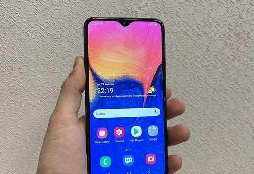 Samsung Galaxy A10, 2/32 ГБ