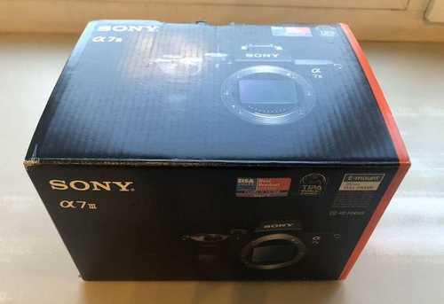 Коробка от фотоаппарата Sony Alpha A7