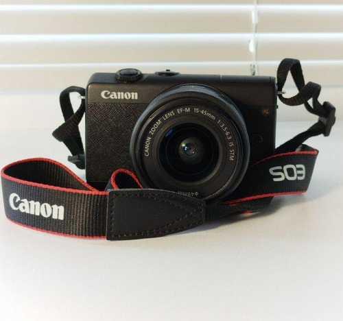 Canon EOS M200