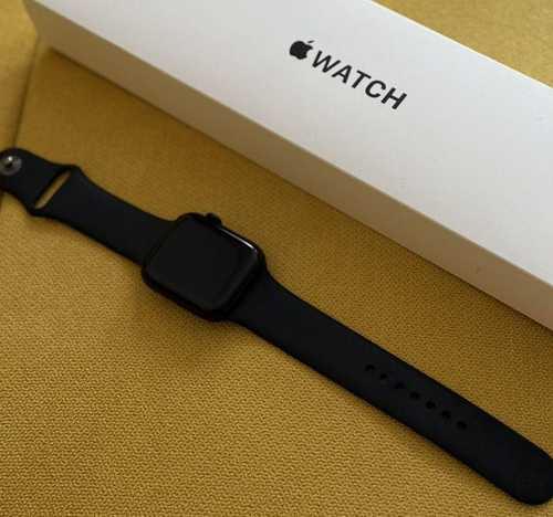 Apple Watch SE 2022 44 mm