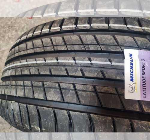 Michelin Latitude Sport 3 245/50 R19 105W