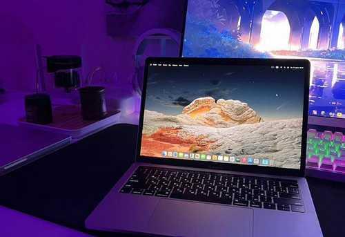 MacBook Pro 13 (2019), 256 гб, Core i5, 1.4 ггц, R