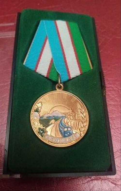 Медаль республики Узбекистан