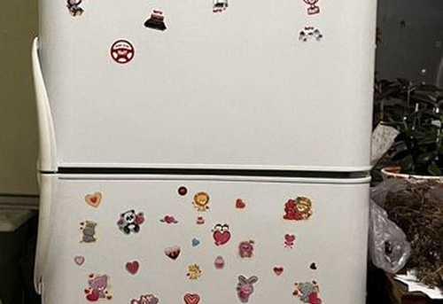 Холодильник indesit C236NFG.016