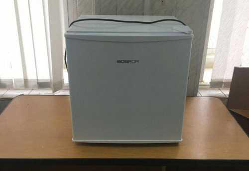 Маленький холодильник bosfor RF 049