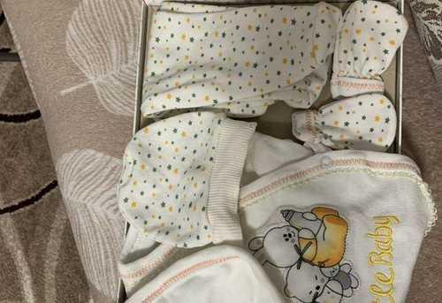 Комплект одежды из 5 предметов для новорожденных