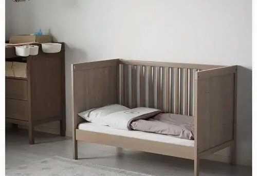 Детская кровать 2в1 с аксессуарами